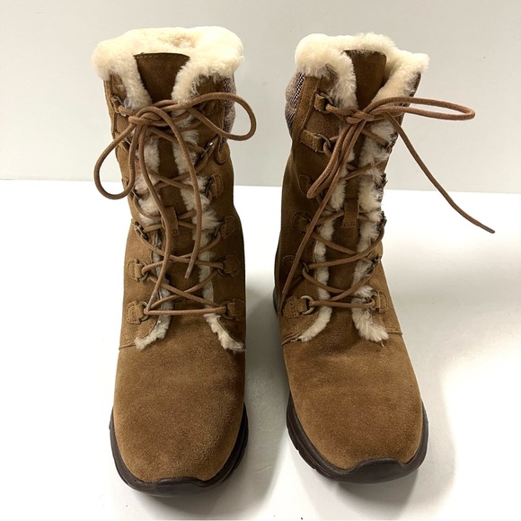 Abeo | Shoes | Abeo Lite Kiana Tan Suede Boots With Shearling Lining ...